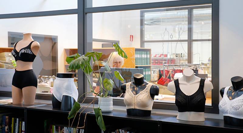 Creating a bra - a visit to Miss Mary's bra atelier